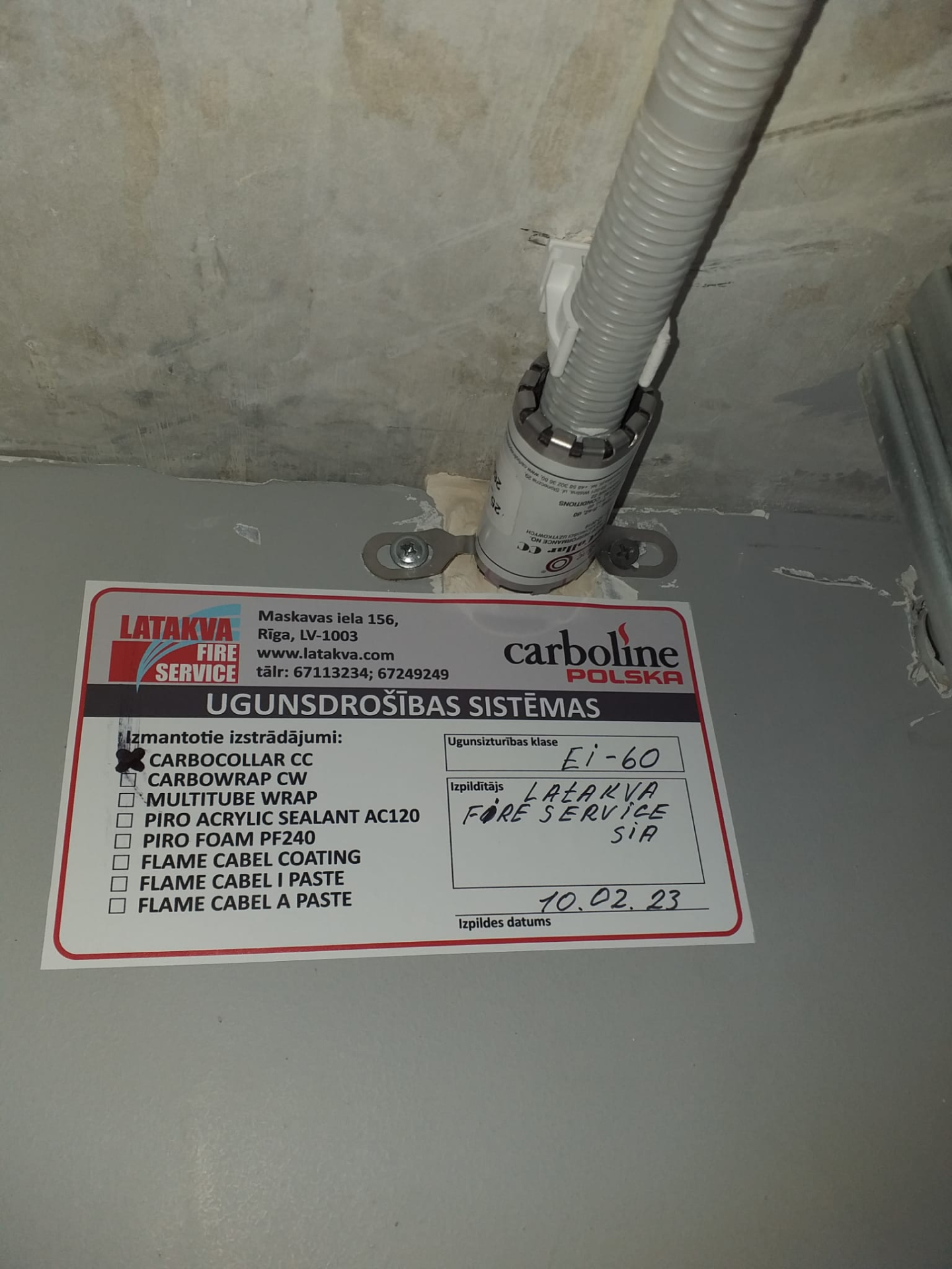 Collarín Intumescente CarboCollar CC (D160), Carboline, Coll...